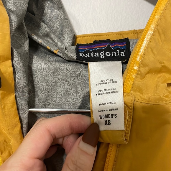 Patagonia | Jackets & Coats | Patagonia Mustard Yellow Raincoat Sz Xs ...